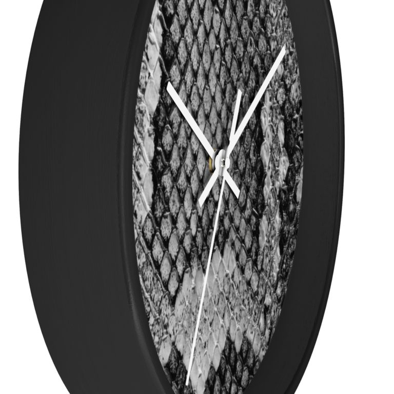 Grey Snake – Wall clock – NOBLE DAYS